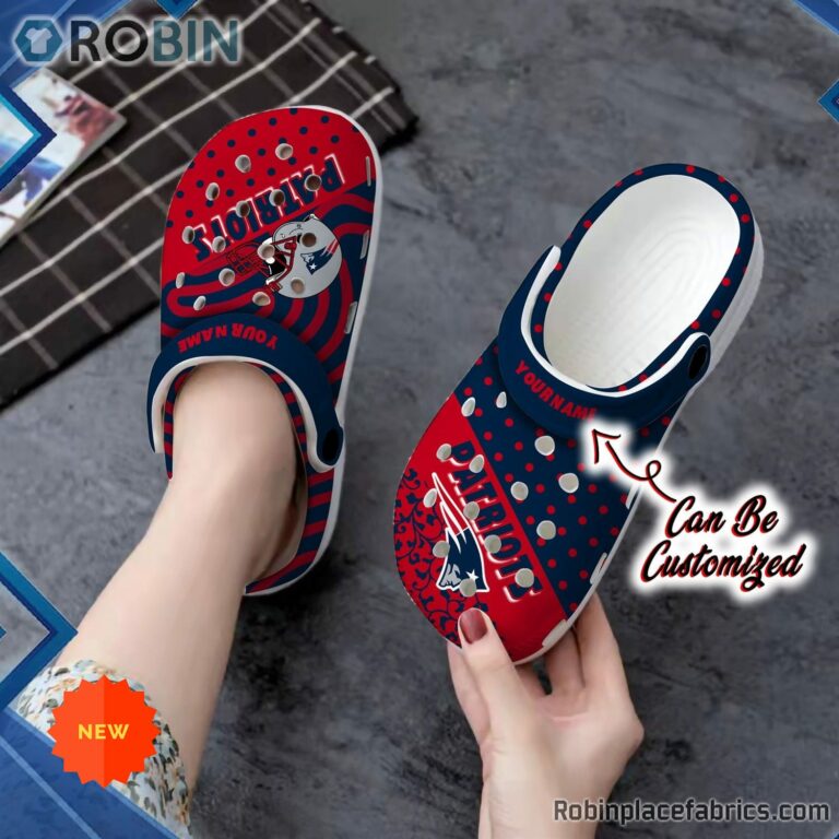 Football Crocs - Personalized New Orleans Saints Half Tone Drip Flannel ...