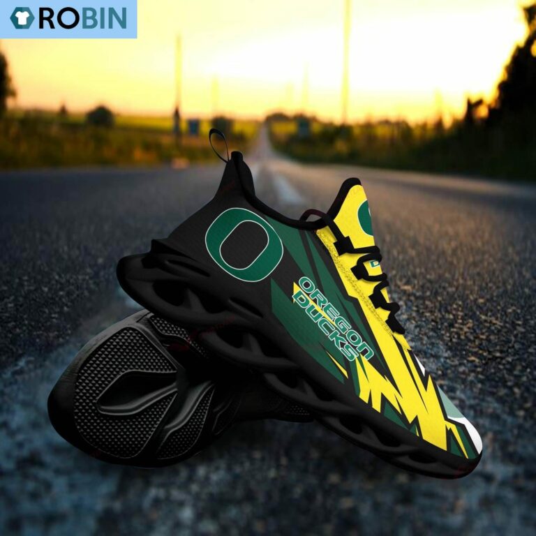 Oregon Ducks Sport Shoes, NCAA Gift For Fans - RobinPlaceFabrics